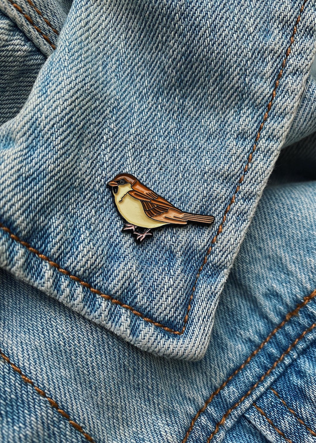 Sparrow Pin - Bird Lover Pin - Cute Pin Badge - Nature Lover Pin - Etsy