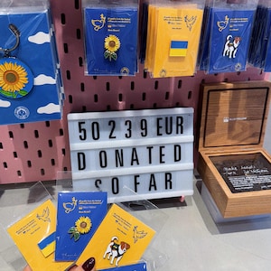 Ukrainian Flag Enamel Pin - Support Ukraine Lapel Pin - Slava Ukraini ...