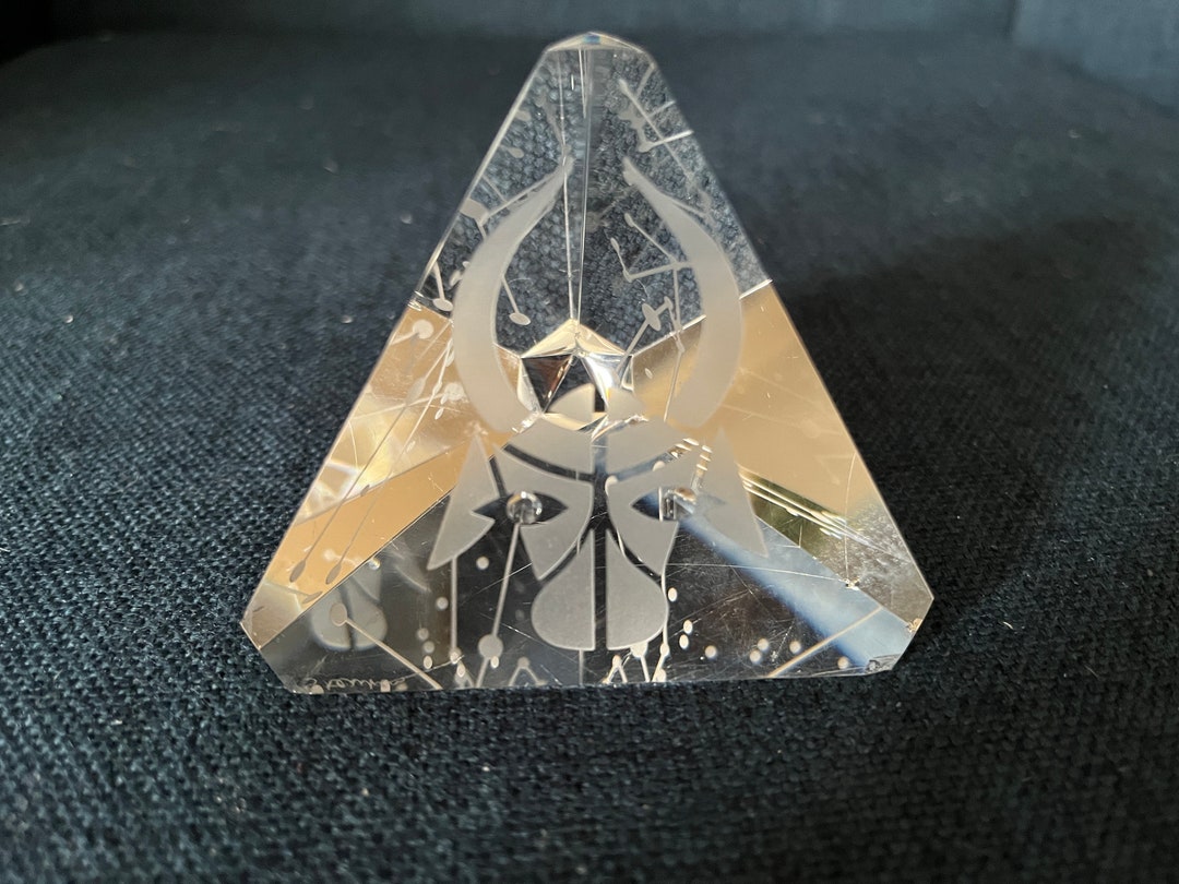 Steuben Etched Glass Zodiac Paperweight - Etsy