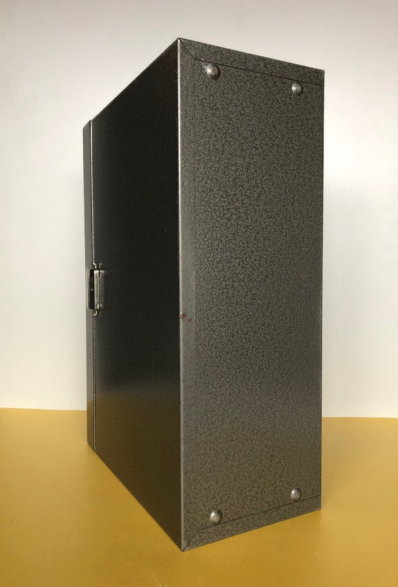 VINTAGE69 - Metal case - 1980 - Metal Storage Box - Gem