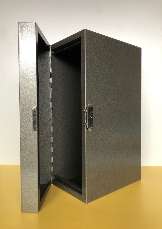 VINTAGE69 - Metal case - 1980 - Metal Storage Box - Gem