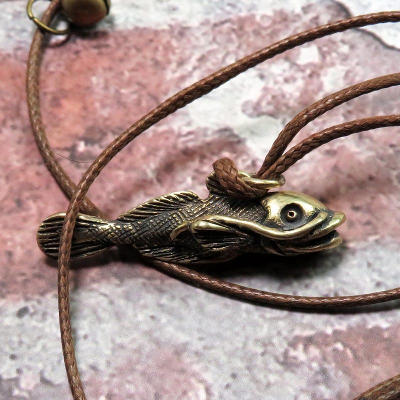 Small Metal Fish Keychain - Etsy