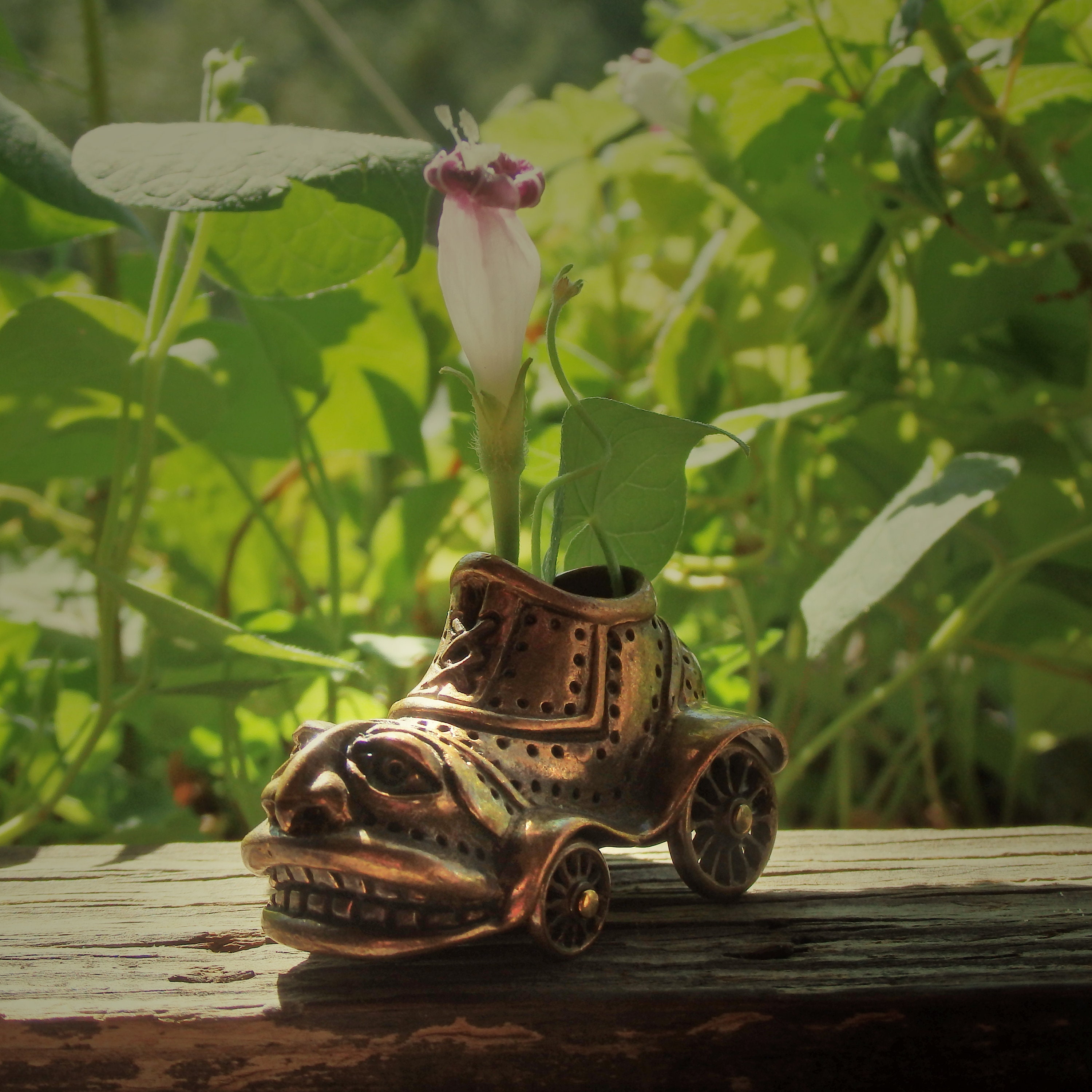 Tiny Souvenir Car-boot, Boot on Wheels, Crazy Car-toy, Amazing Creation ...