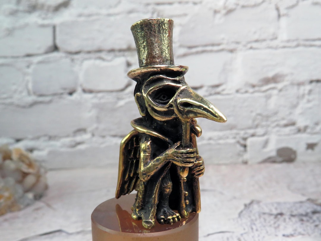 Statuette Plague Doctor-werewolf | Victorian Fallen Angel | Small ...