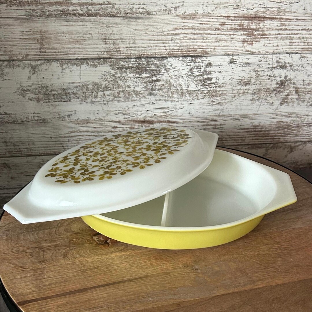 Vintage Pyrex Verde Olive Print Divided Casserole Dish With Lid - Etsy