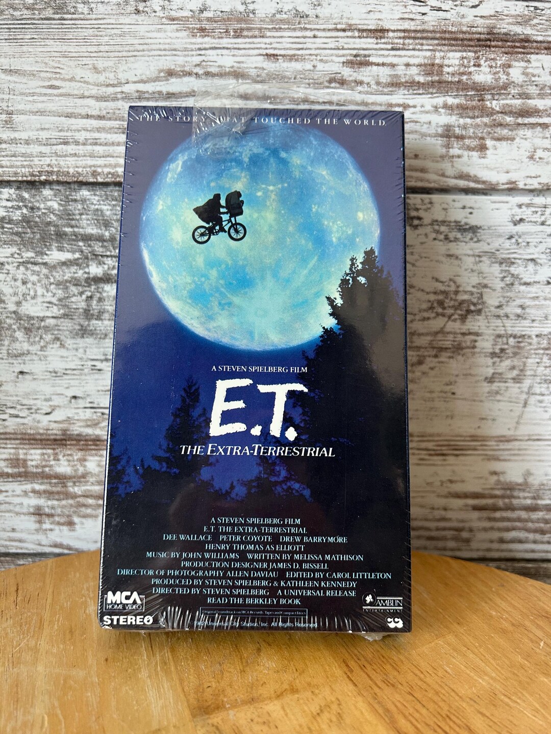 E.T. VHS MCA Watermark 1988 Factory Sealed NEW - Etsy