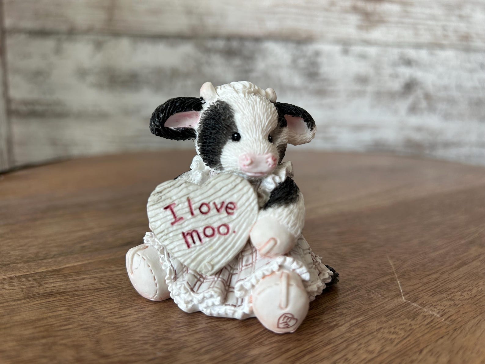 Marys Moo Moos Valentines Day Figurines I Love Moo 104698 & I Love Moo ...