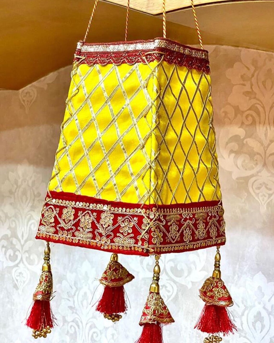 Beautiful Lantern/kandeel for Your Home Decor for Wedding, Haldi ...