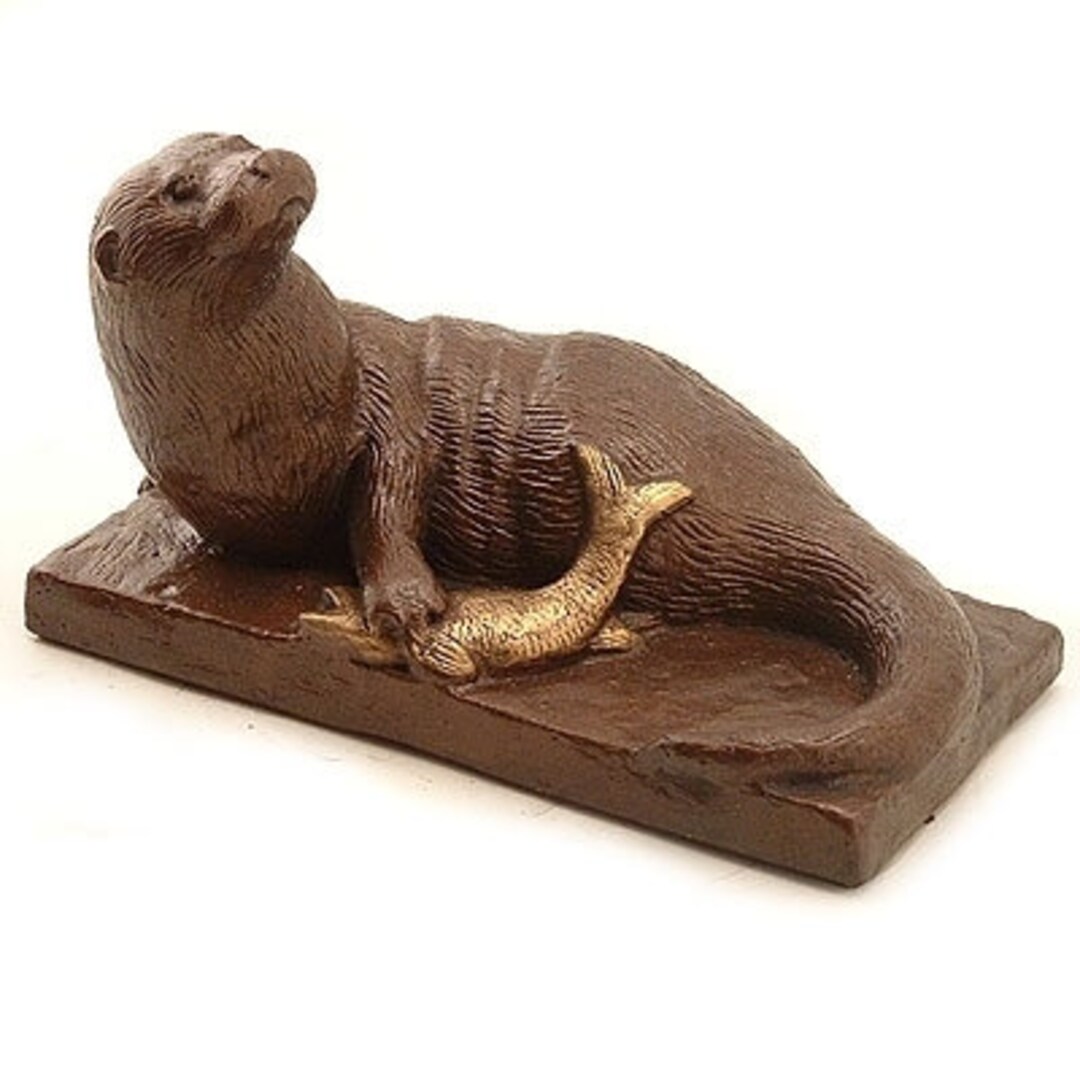 Otter Statue With Optional Base + Custom Engraving, Otter, Custom ...