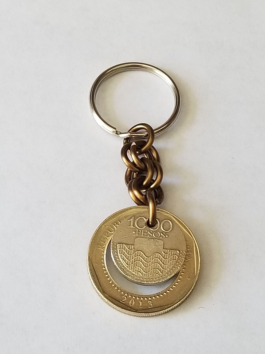 Colombian 1000 Pesos Key-chain | Coin Accessories | Unique Gift - Etsy