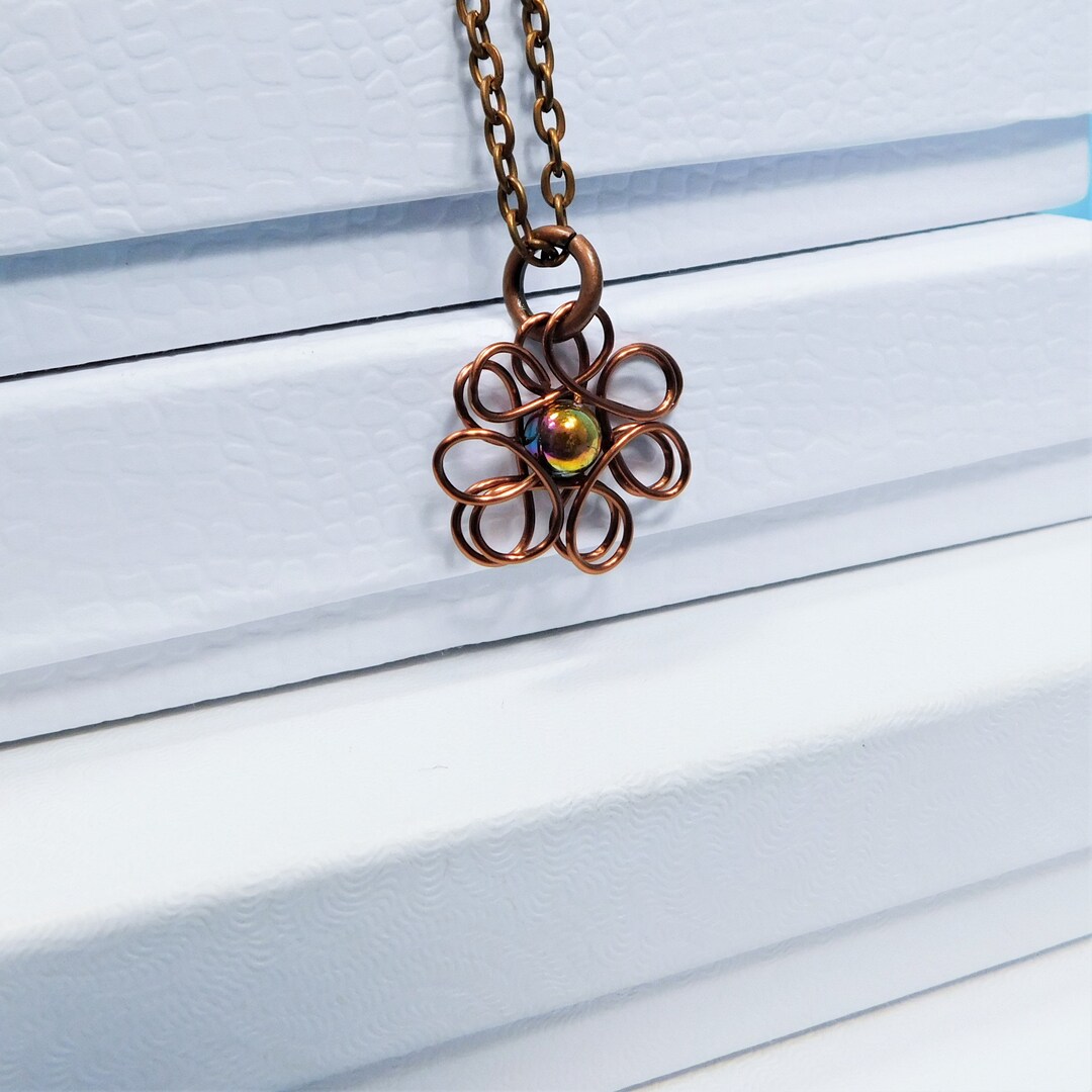 Copper Wire Sculpted Flower Pendant Necklace, Simple Gift for Women ...