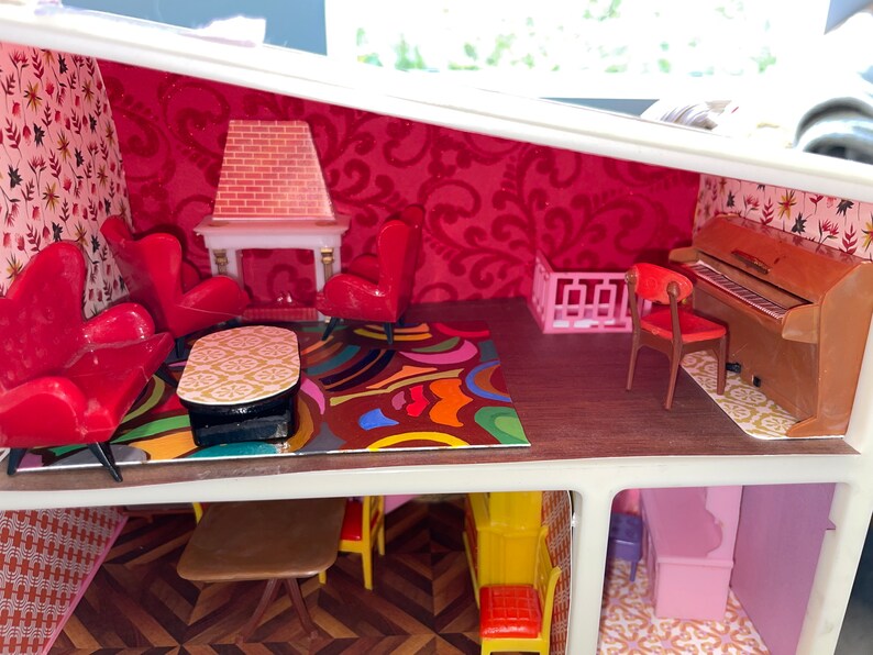 A Modern Re-imagined Dollhouse, Filled With Vintage Furniture and OOAK ...