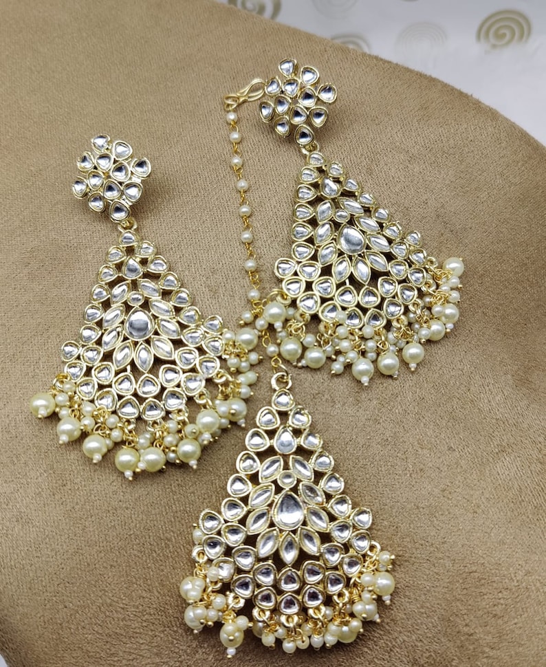 Buy Alia Bhatt Inspired Kundan & Pearl Maang Tikka Earring Set Online ...