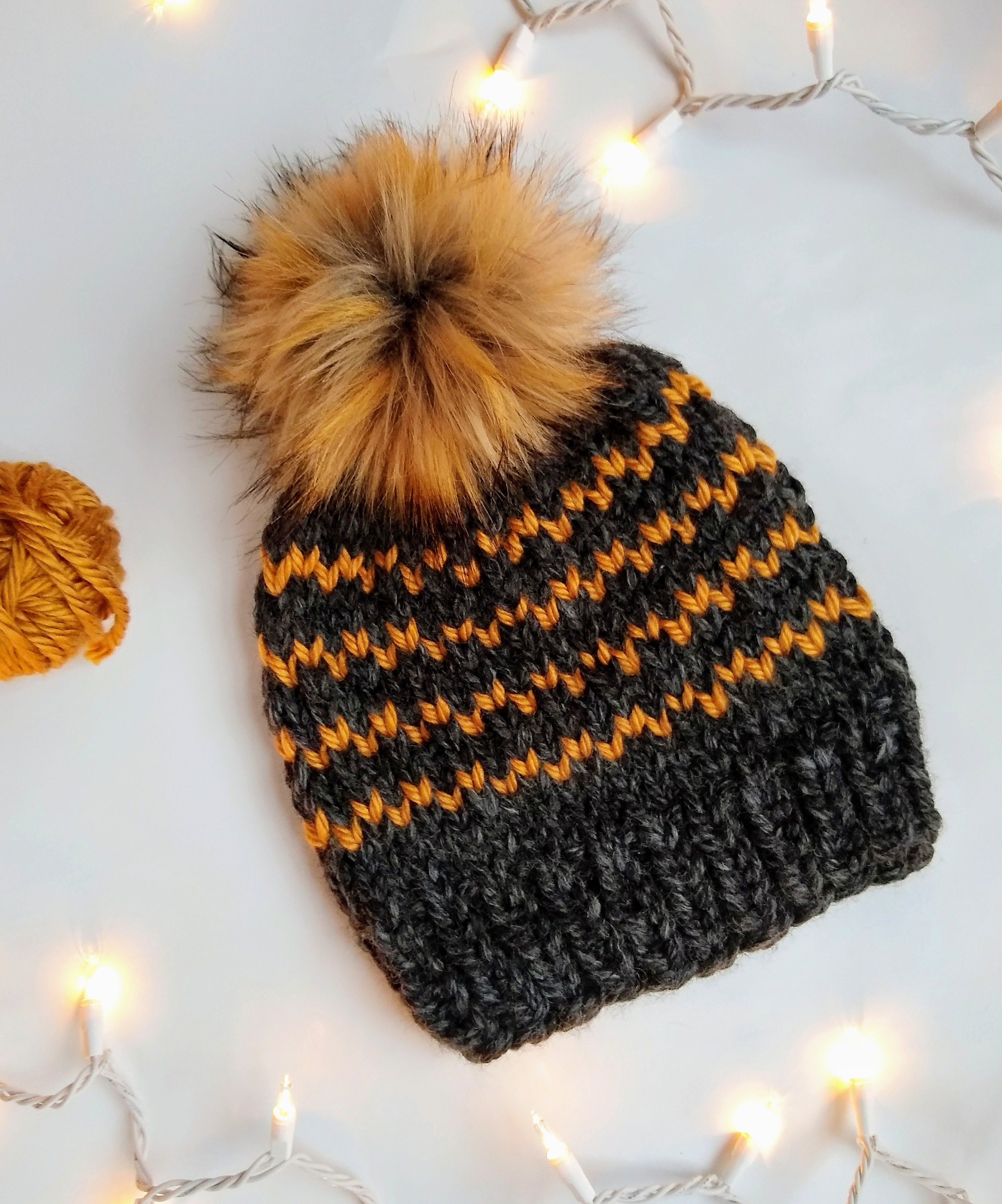 Twinkling Lights Hat KNITTING PATTERN // Beginner Friendly Hat | Etsy