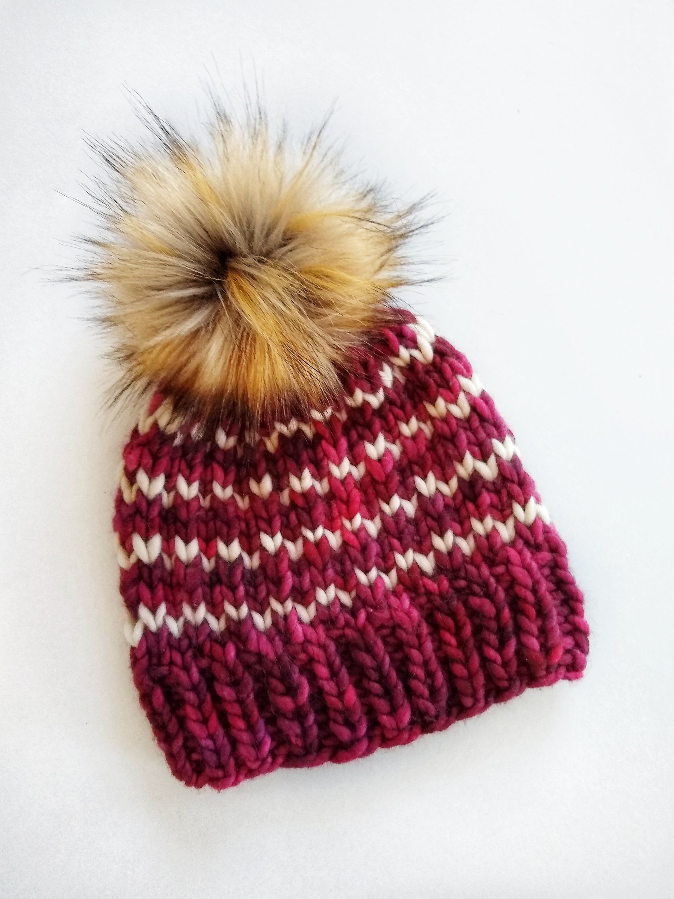 Twinkling Lights Hat KNITTING PATTERN // Beginner Friendly Hat | Etsy