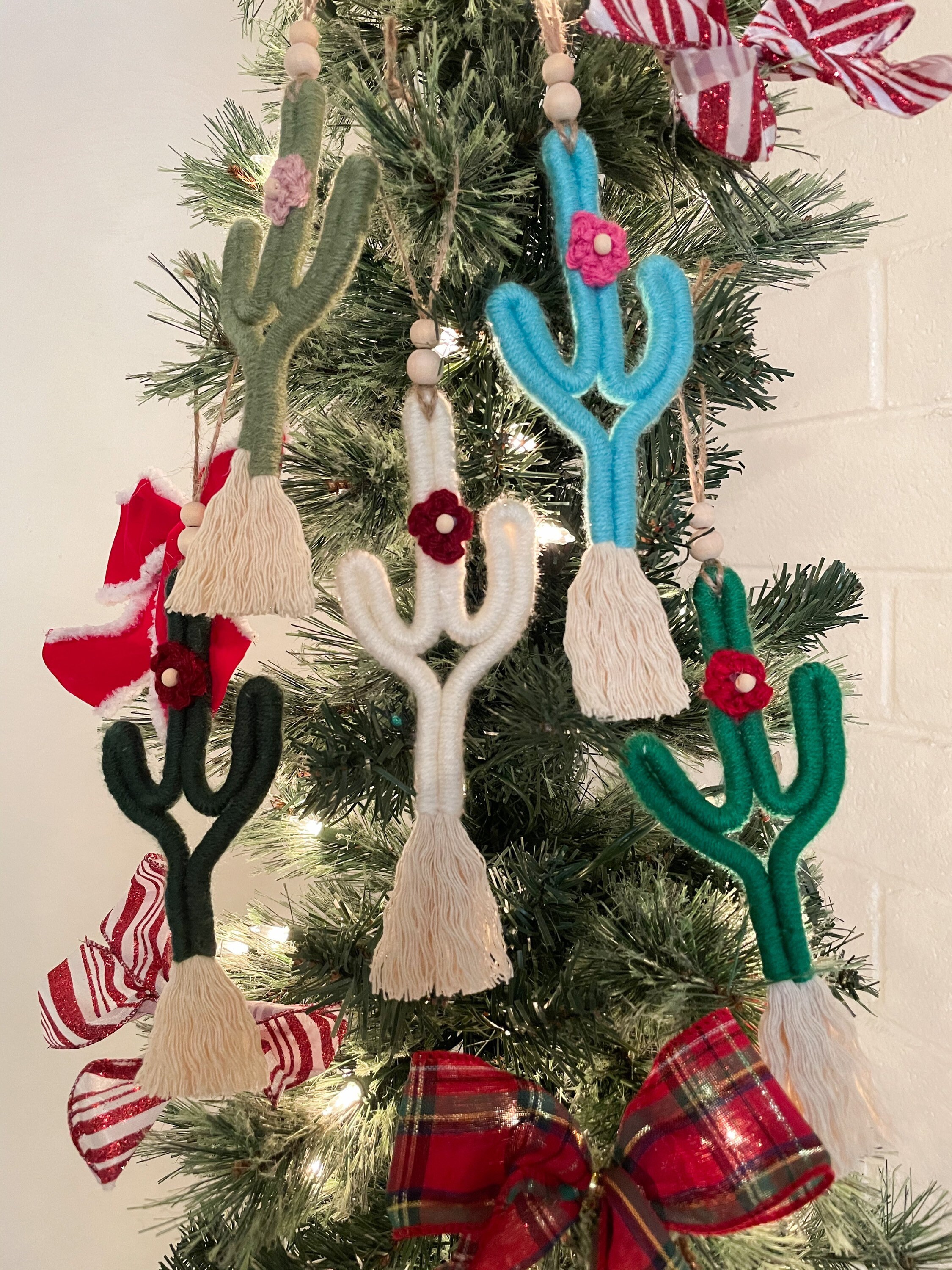 Cactus Christmas Ornament, Cactus Macrame Ornament, Holiday Ornament ...