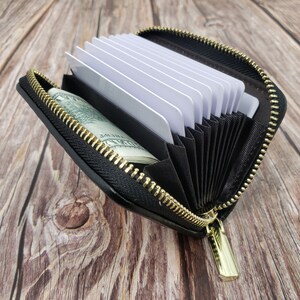AG Wallets Quilted Genuine Leather RFID Credit Card Holder, Zip Around ...