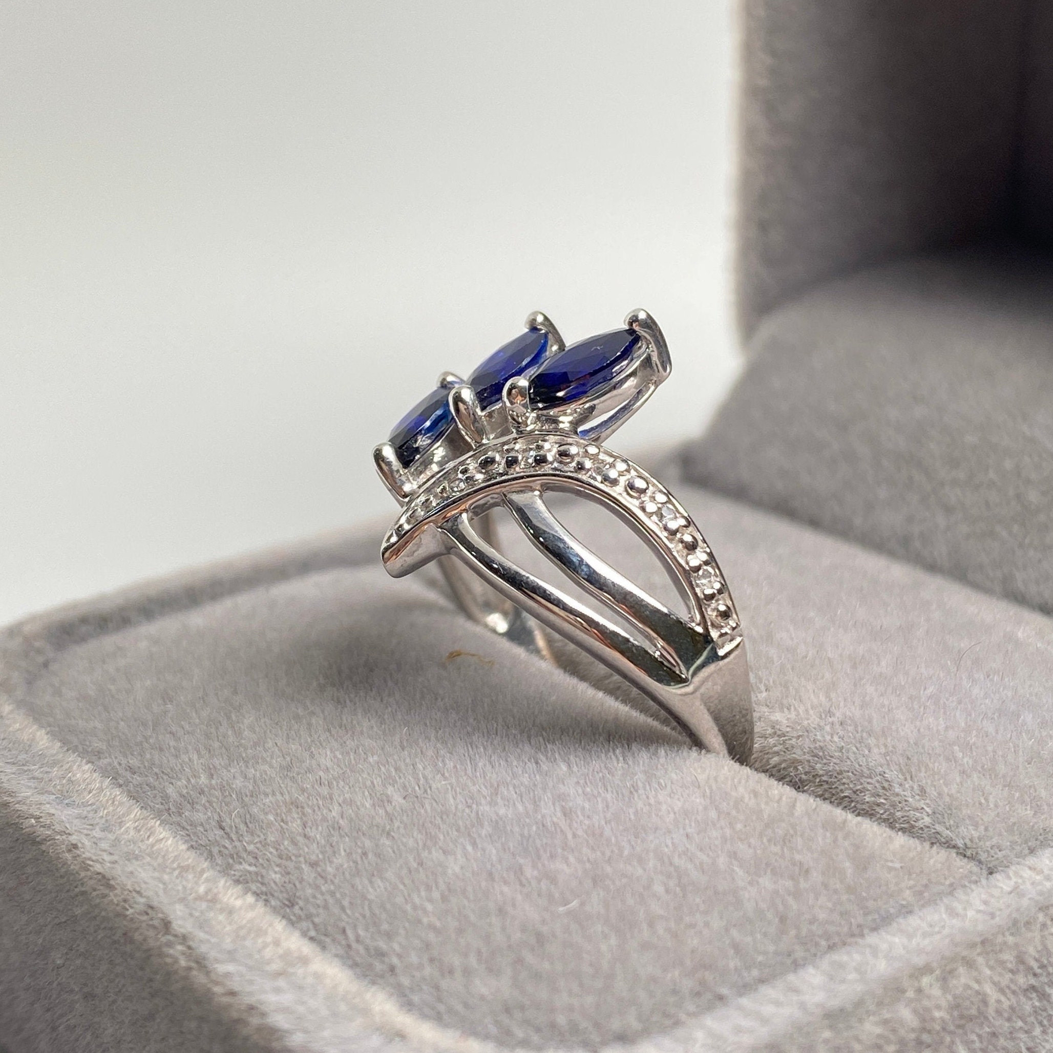 Natural Blue Sapphire Beautiful Sapphire Ring Sapphire | Etsy