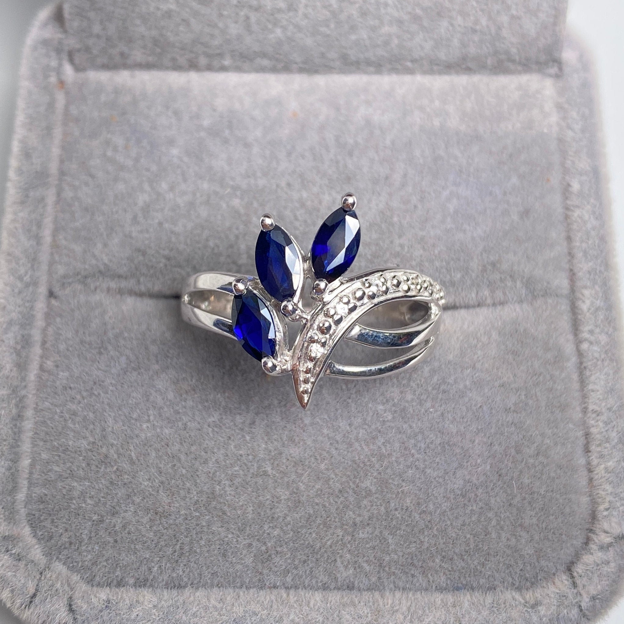 Natural Blue Sapphire Beautiful Sapphire Ring Sapphire | Etsy