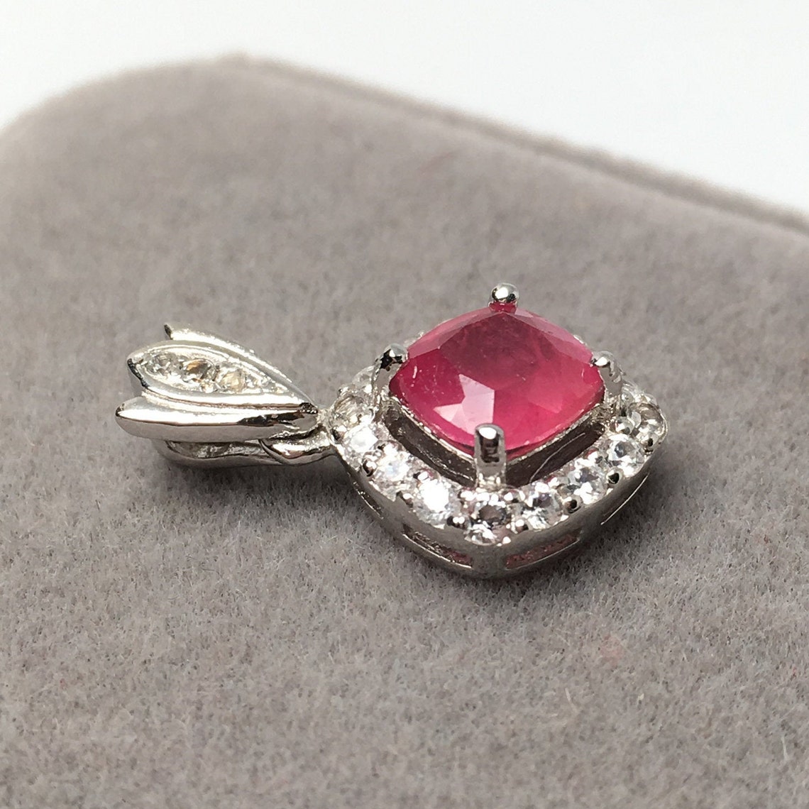 Vintage Style Ruby Pendant Ruby Jewelry Gemstone Pendant - Etsy