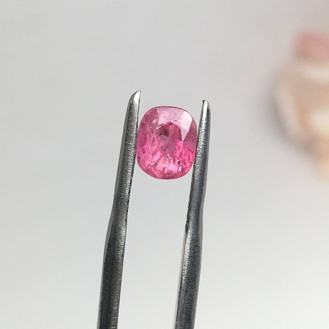 Natural Burmese Ruby ~1.18 Ct Natural Hot Pink Ruby ~oval Shape Burmese ...