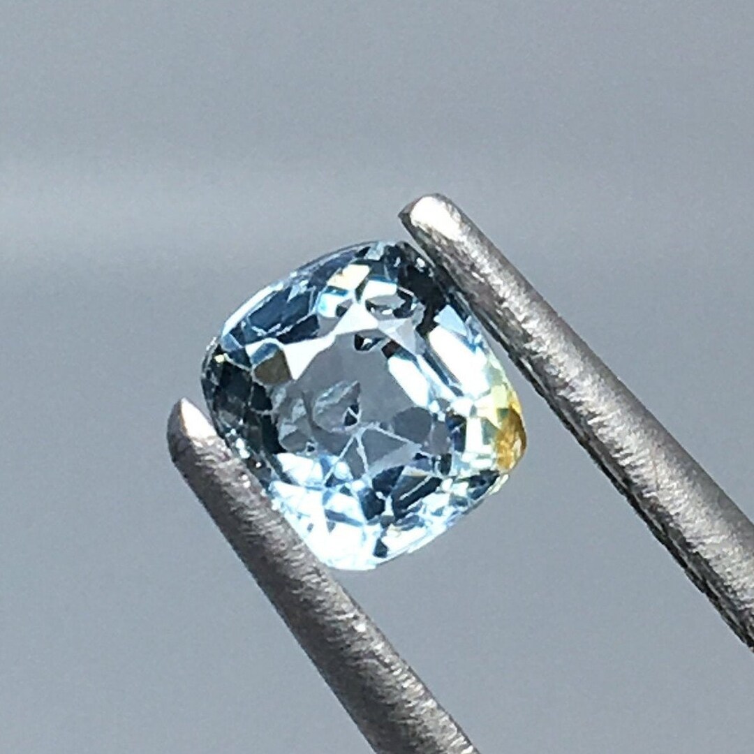 Natural Blue Spinal /burmese Spinal /natural Gems/natural Spinal/0.73 ...