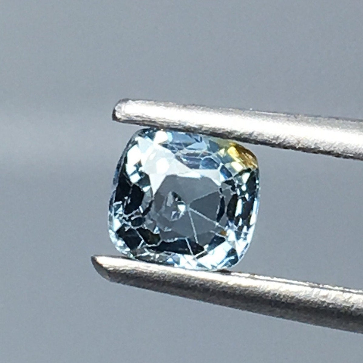 Natural Blue Spinal /burmese Spinal /natural Gems/natural Spinal/0.73 ...