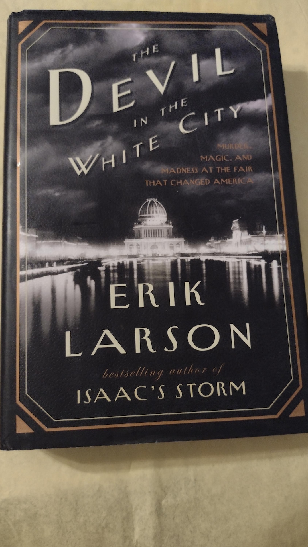 Erik Larson, the Devil in White City Hardback Book is Used Estate Treasure - Etsy