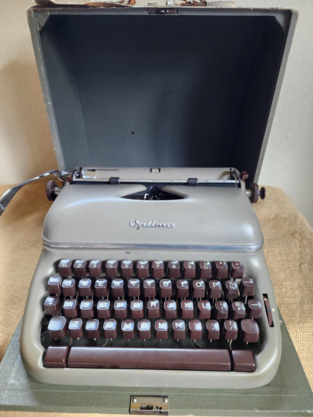 Vintage Working 1950's Optima Elite 3 Manual Typewriter W/case ...