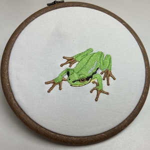 Embroidery File Tree Frog Frog - Etsy