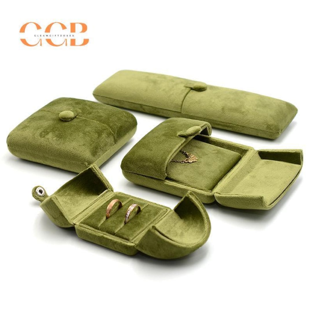 Green Velvet Jewelry Set Box With Snap Button Closure, Elegant Display ...