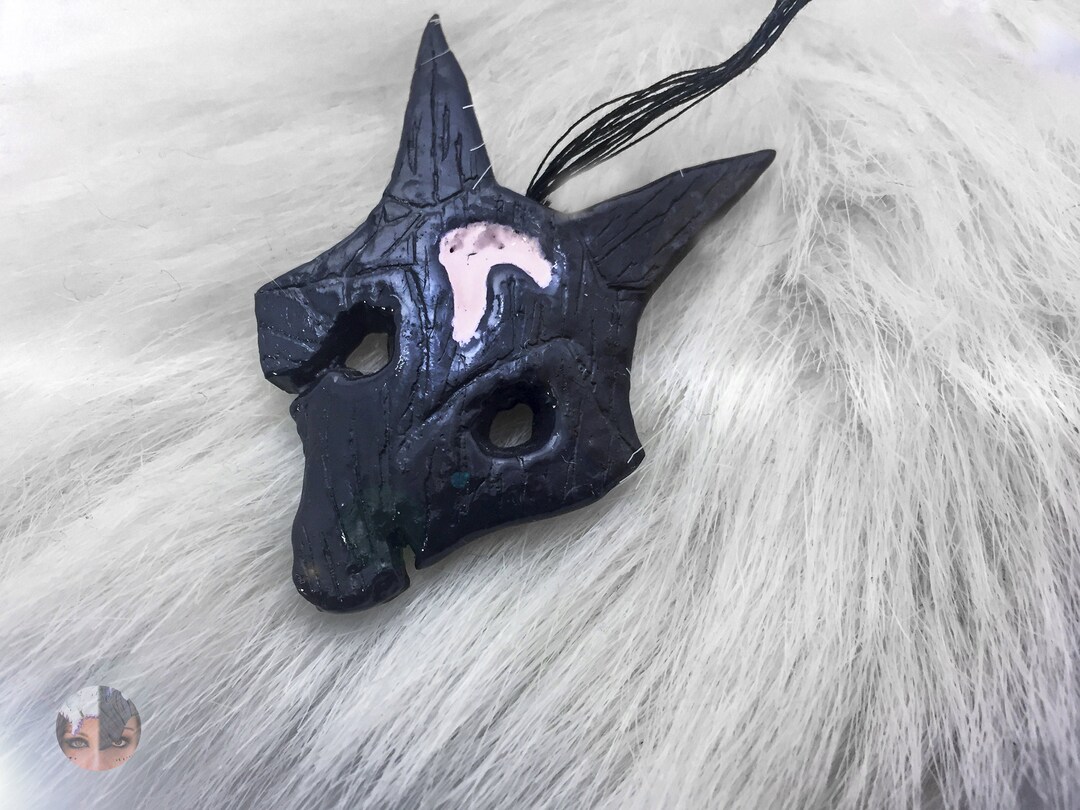 Kindred Necklace Wolf League of Legends Pendant Kindred Wolf - Etsy