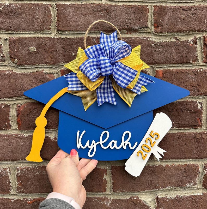Personalized School Colors Graduation Hat Sign, Class of 2026 Door Sign ...