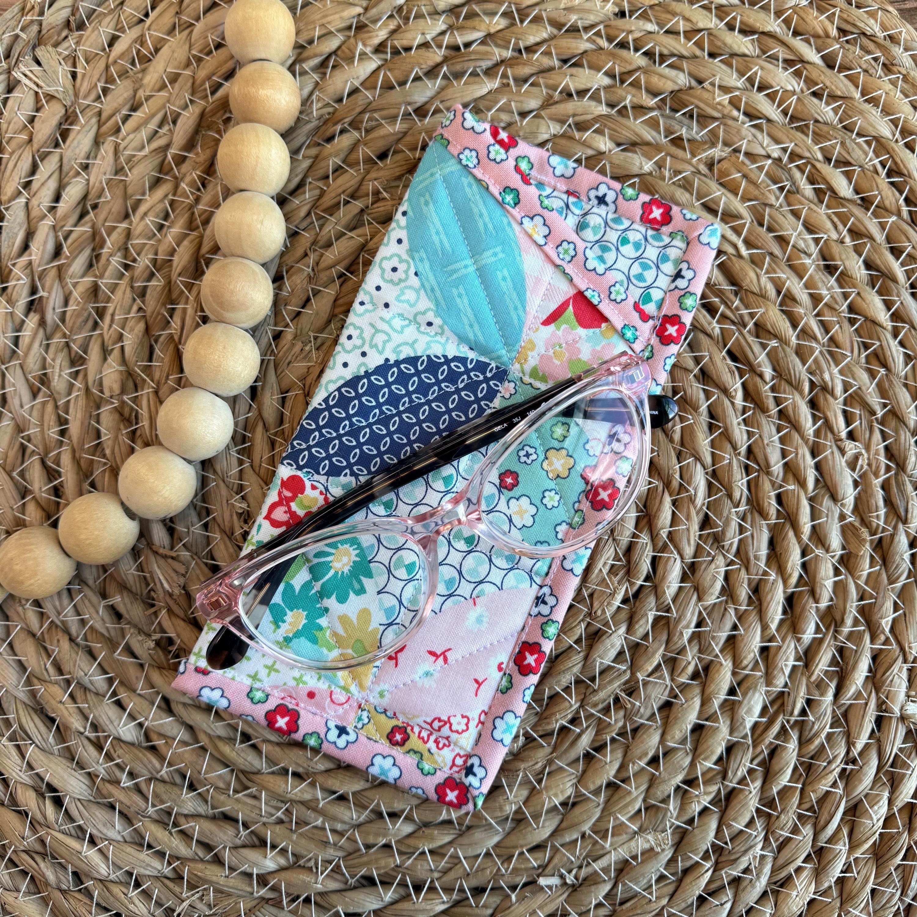 Patchwork Fabric Eyeglass Case for Women, Floral Glasses Holder for ...