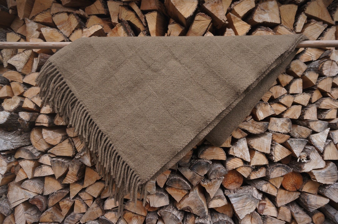 Small Size Peanut Color Sheep Wool Embossed Knit Plaid Small Sized Dark ...