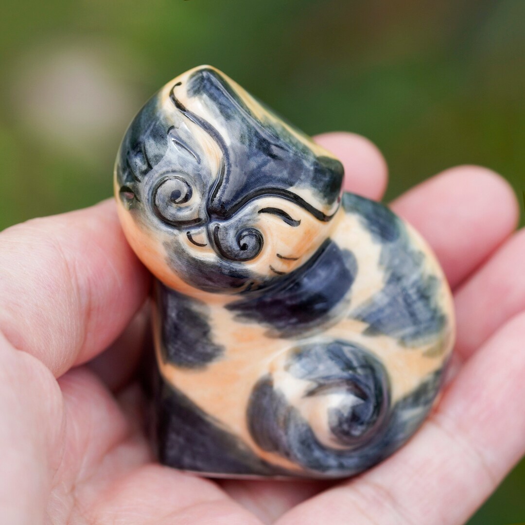 Hand Painted Porcelain Tortoiseshell Cat Figurine: Tortie Cat Decor - Etsy