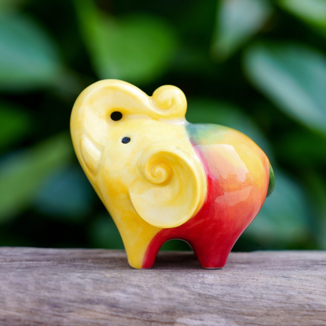 Lucky Mango Elephant Figurine, Elephant for Wealth and Luck Trunk Up ...