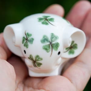 Irish Elephant Figurine, Lucky Clover Elephant, Elephant With Four Leaf ...