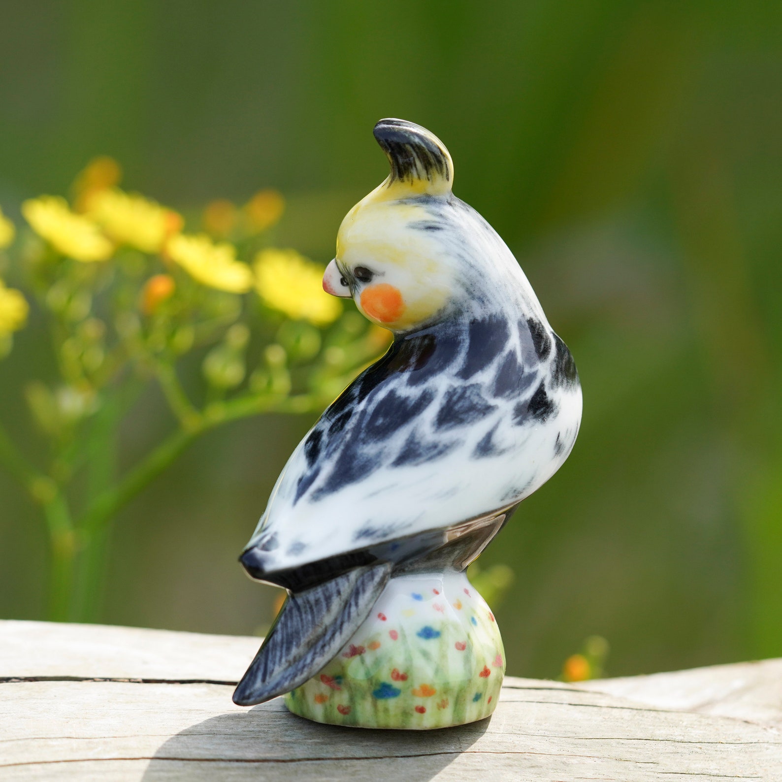 Porcelain Lutino Cockatiel Figurine, Cockatoo Figurine Decoration ...