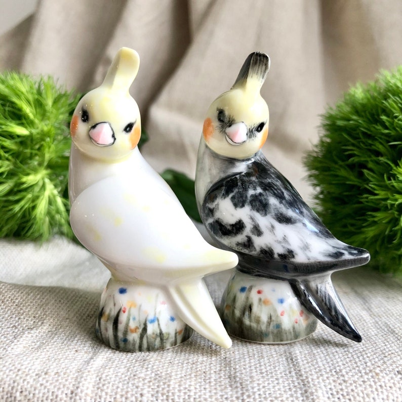 Porcelain Lutino Cockatiel Figurine Cockatoo Figurine - Etsy