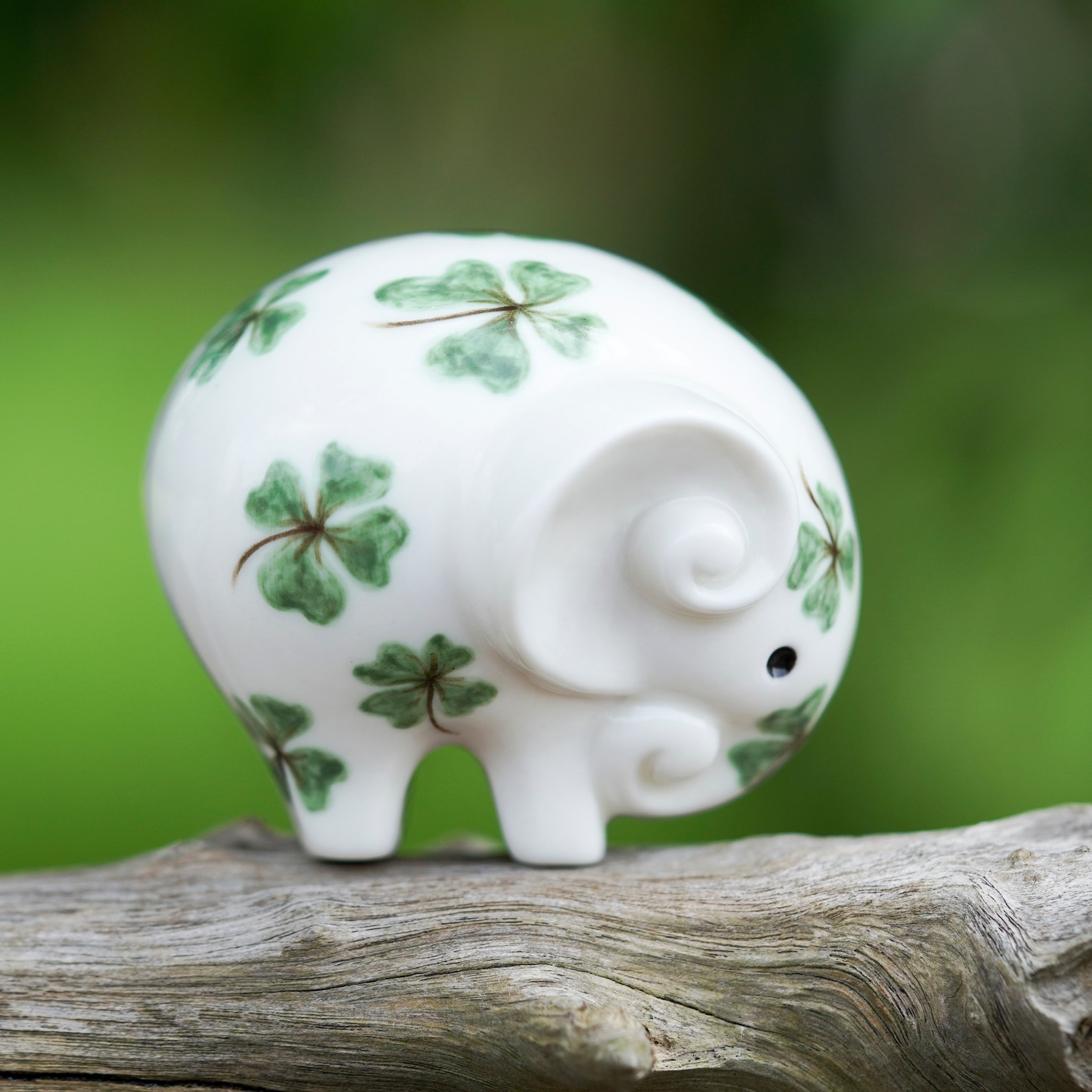 Irish Elephant Figurine Lucky Clover Elephant Elephant With - Etsy