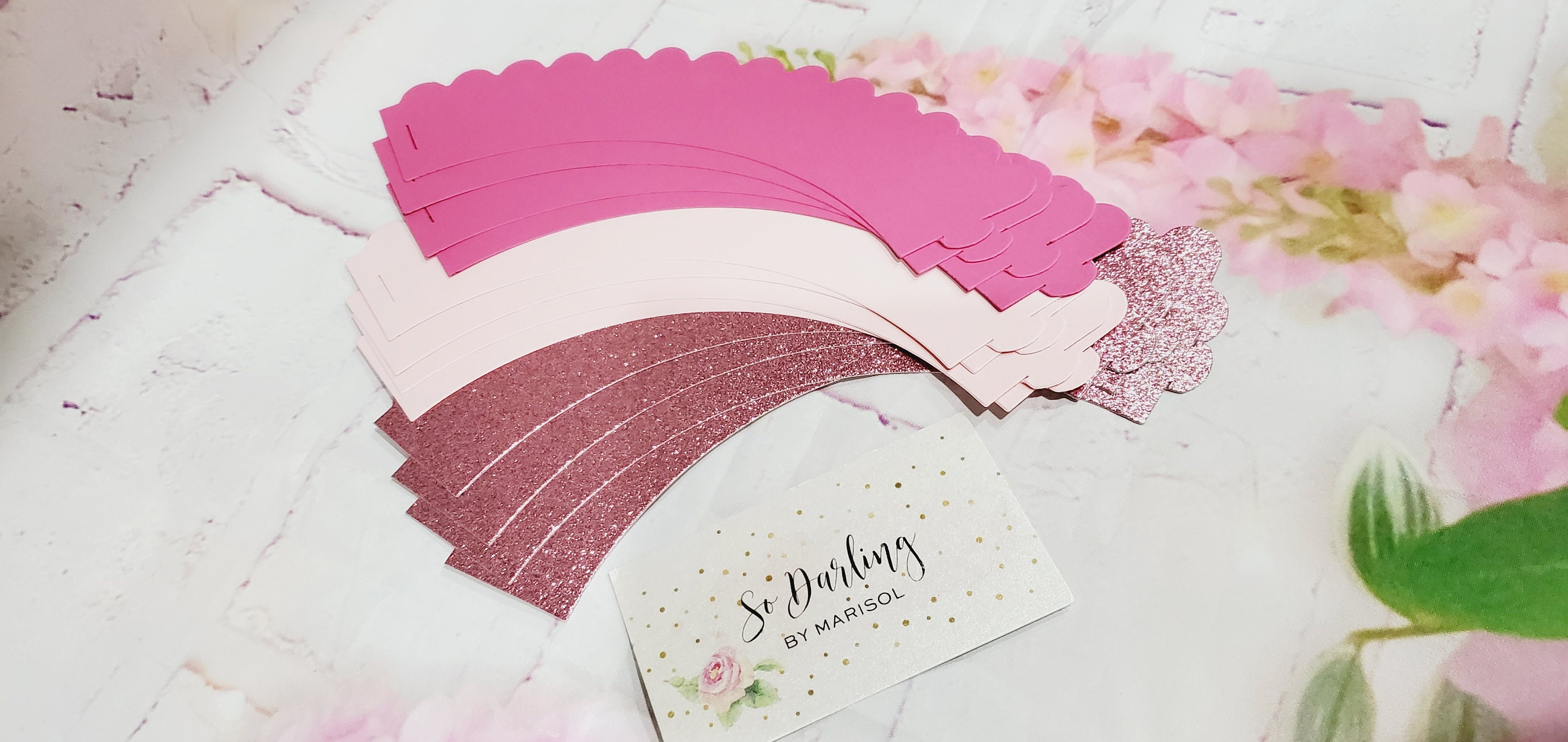 12ct. Scalloped Edge Pink Cupcake Wrappers, Shades of Pink, Glitter ...
