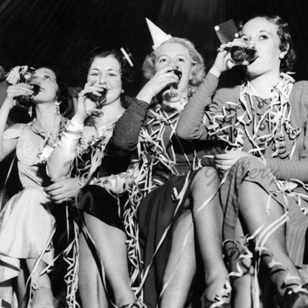 Fun Vintage Photo - Etsy