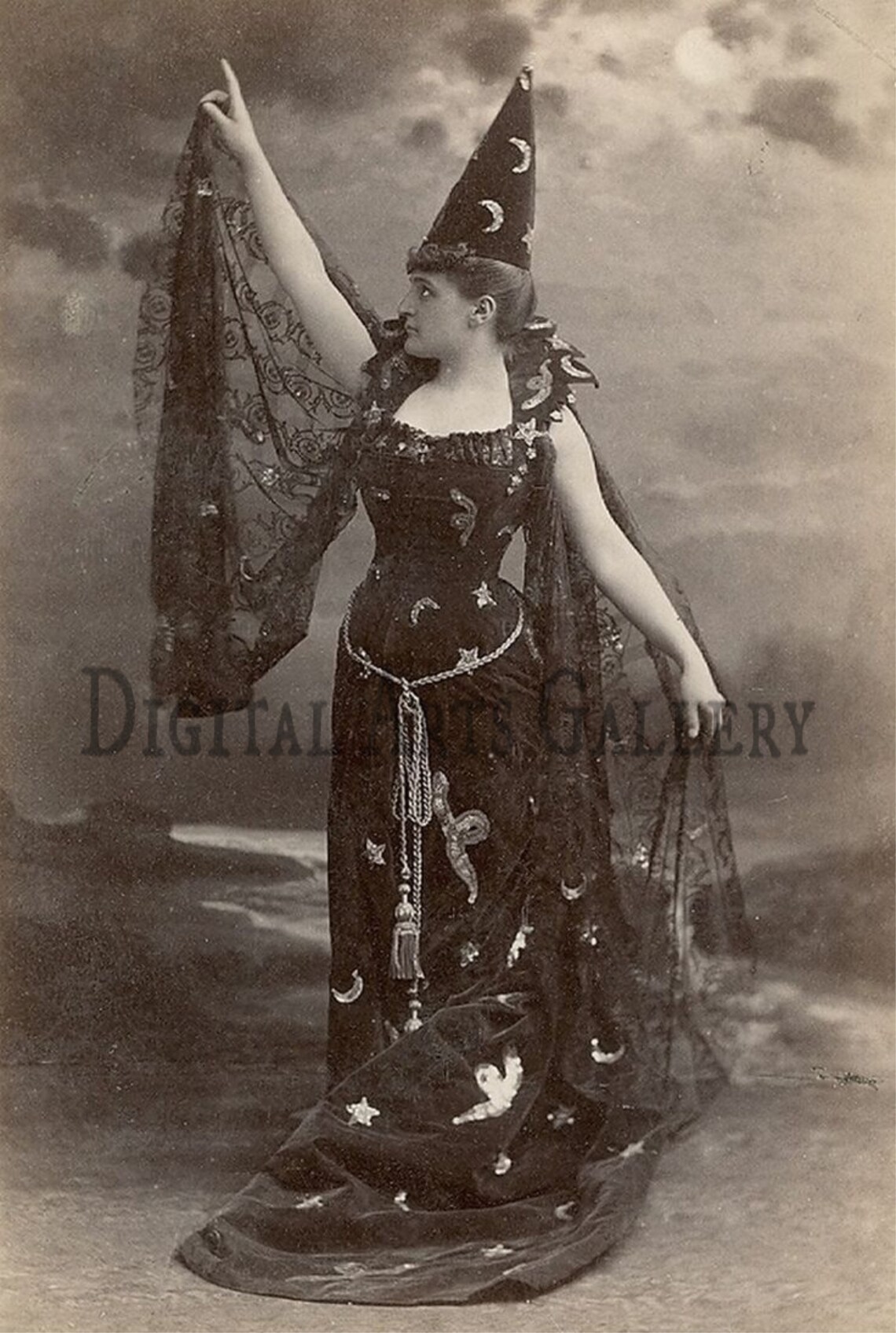 Vintage Halloween Pretty Witch Instant Digital Download Etsy