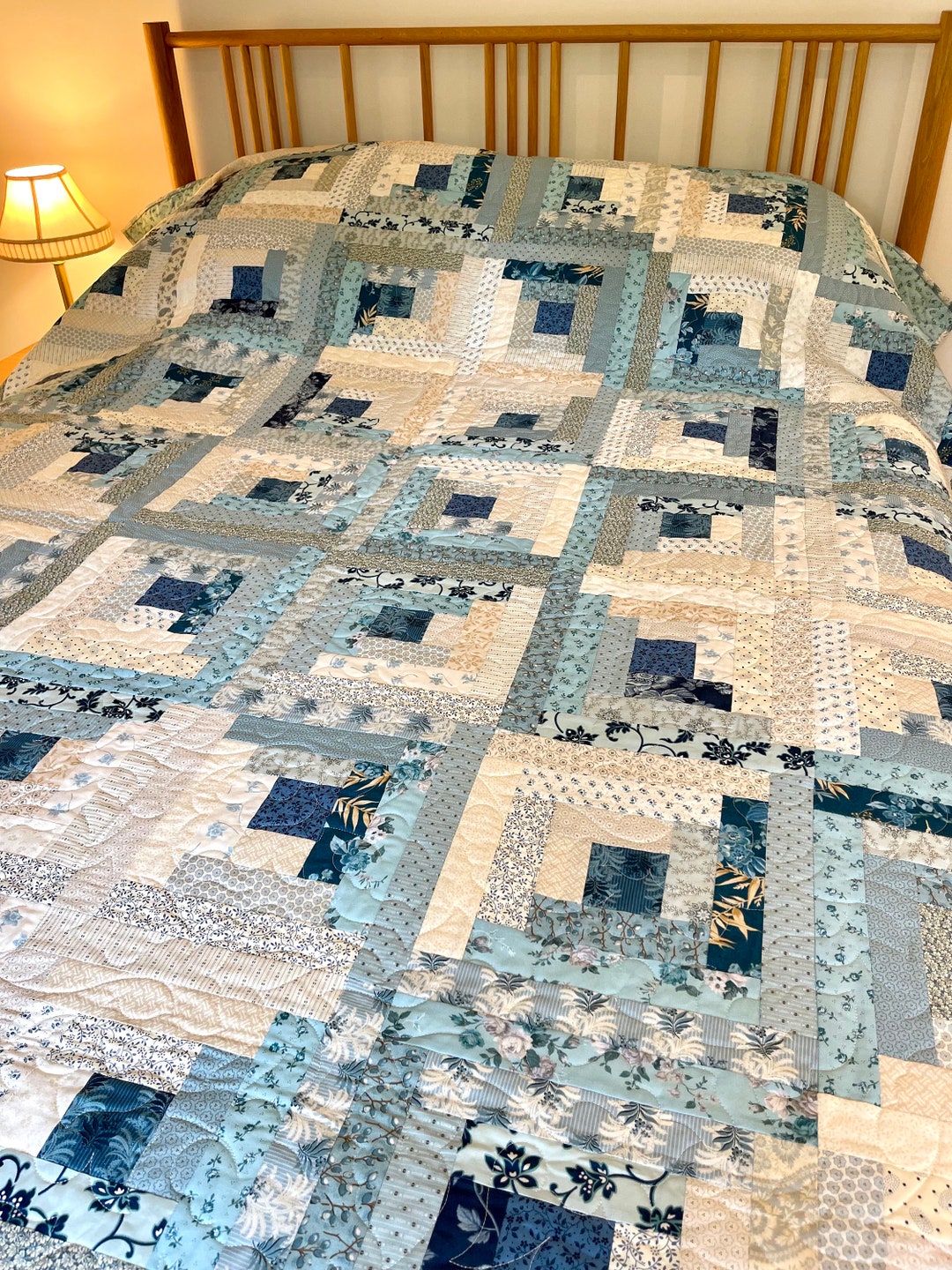 Traditional Patchwork Quilt, Log Cabin Design, Handmade Heirloom, High ...