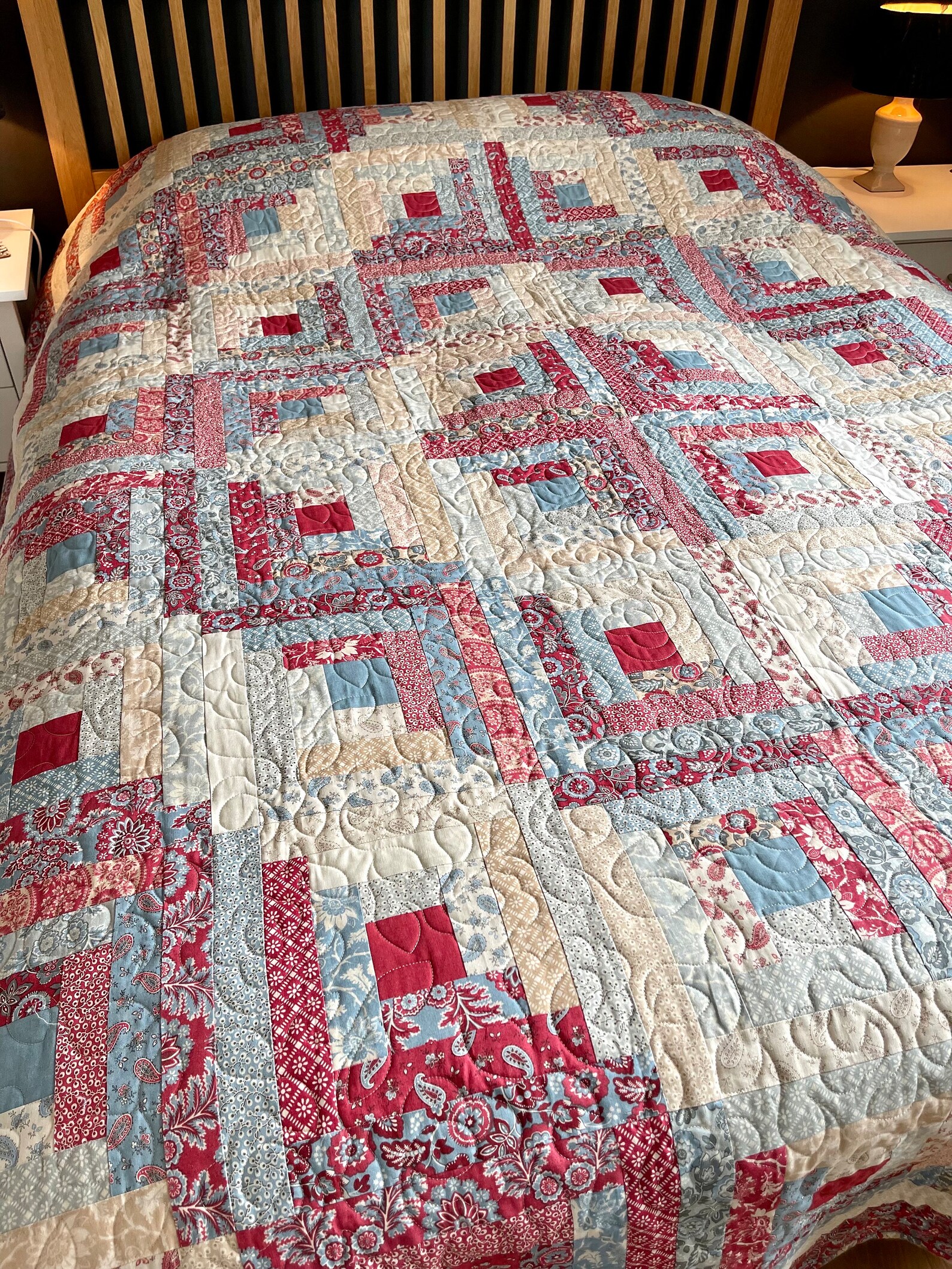 Traditional Patchwork Quilt, Log Cabin Patchwork, Handmade Heirloom ...