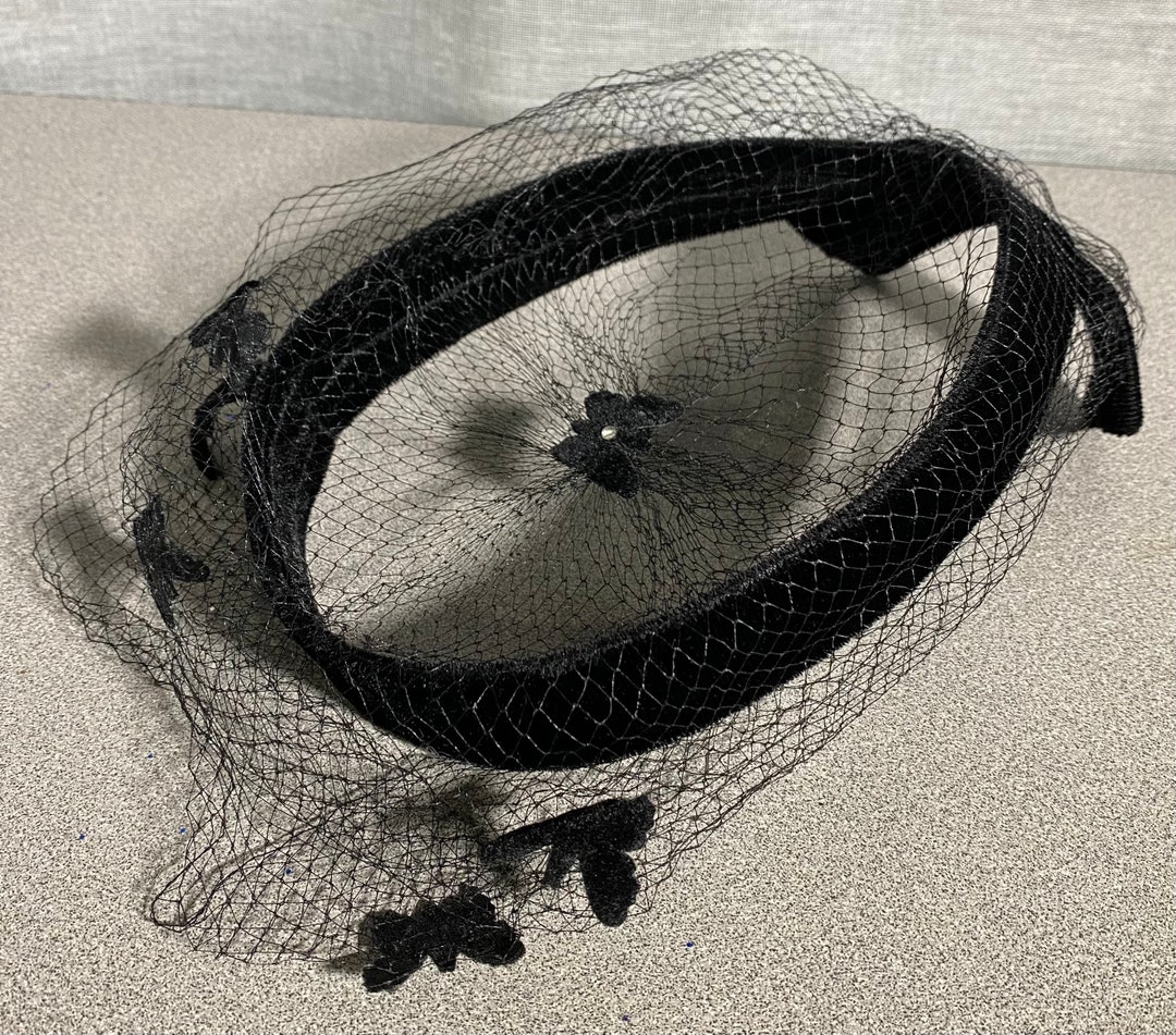 Vintage Black Velvet Ring Fascinator Hat With Butterfly Netting - Etsy
