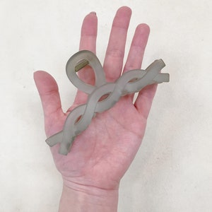 Extra Large Hair Claw Clip, Matt Braid Acrylic Hair Claw Clip ...