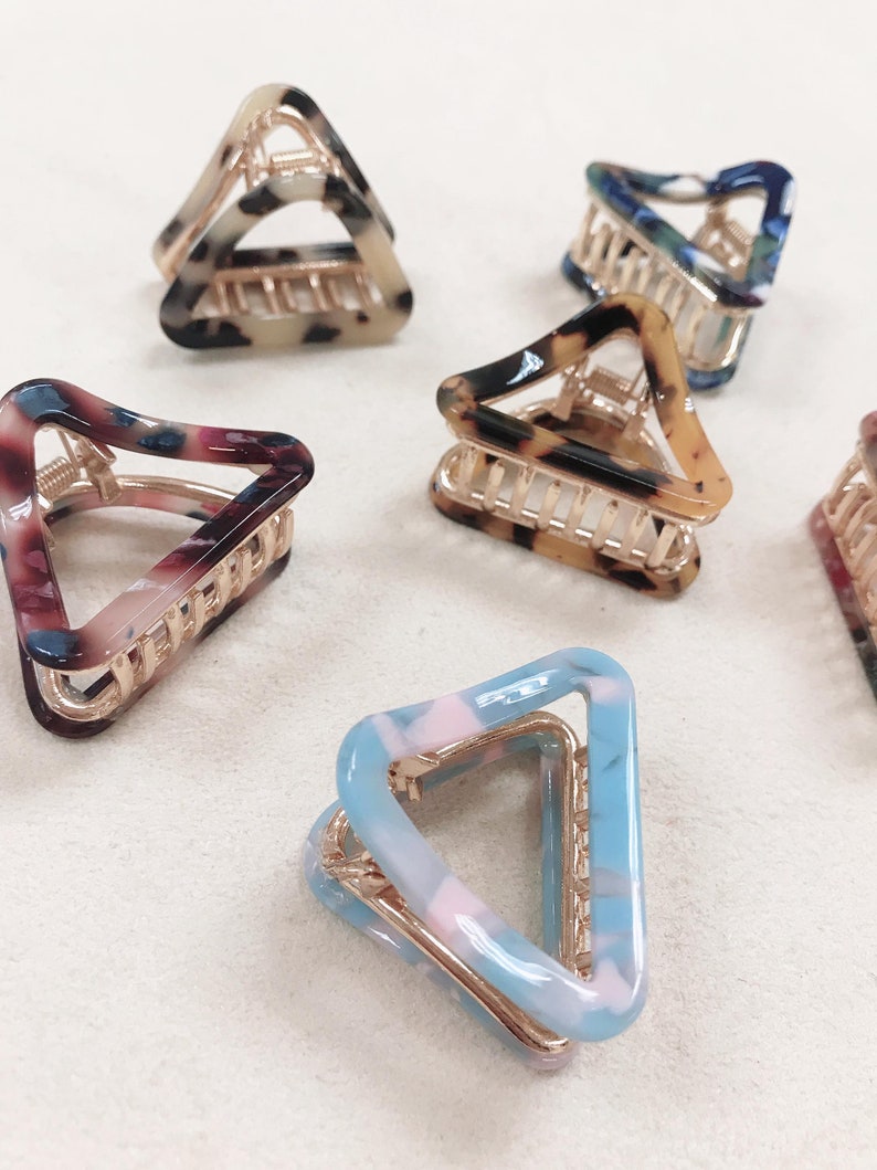 Small Hair Claw Clip Tortoise Triangle Hair Claw Clip - Etsy