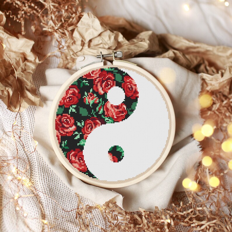 Yin Yang Flowers Easy Cross Stitch Pattern Beginner Needlepoint Scheme ...